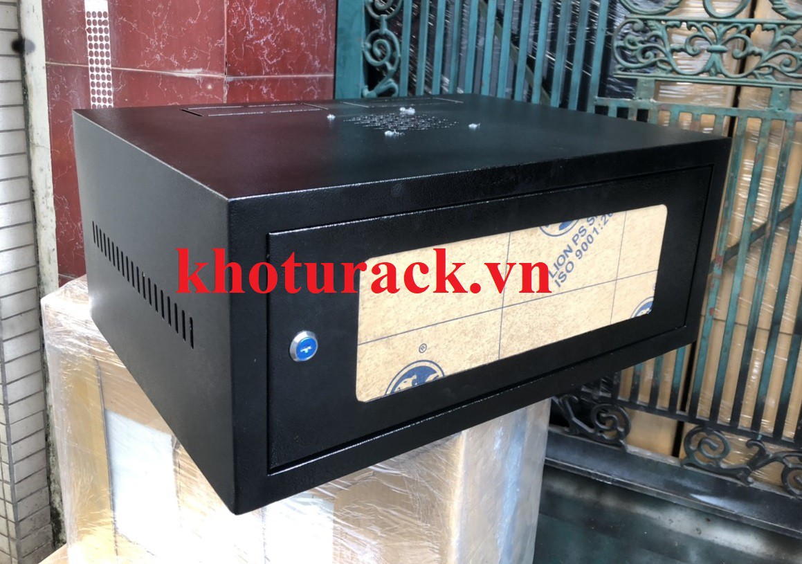 Tủ rack 4U-D400 treo tường, màu đen, cánh mica - KHO TỦ RACK